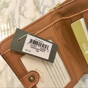 Fossil | Bags | Fossil New Tan Small Wallet | Poshmark